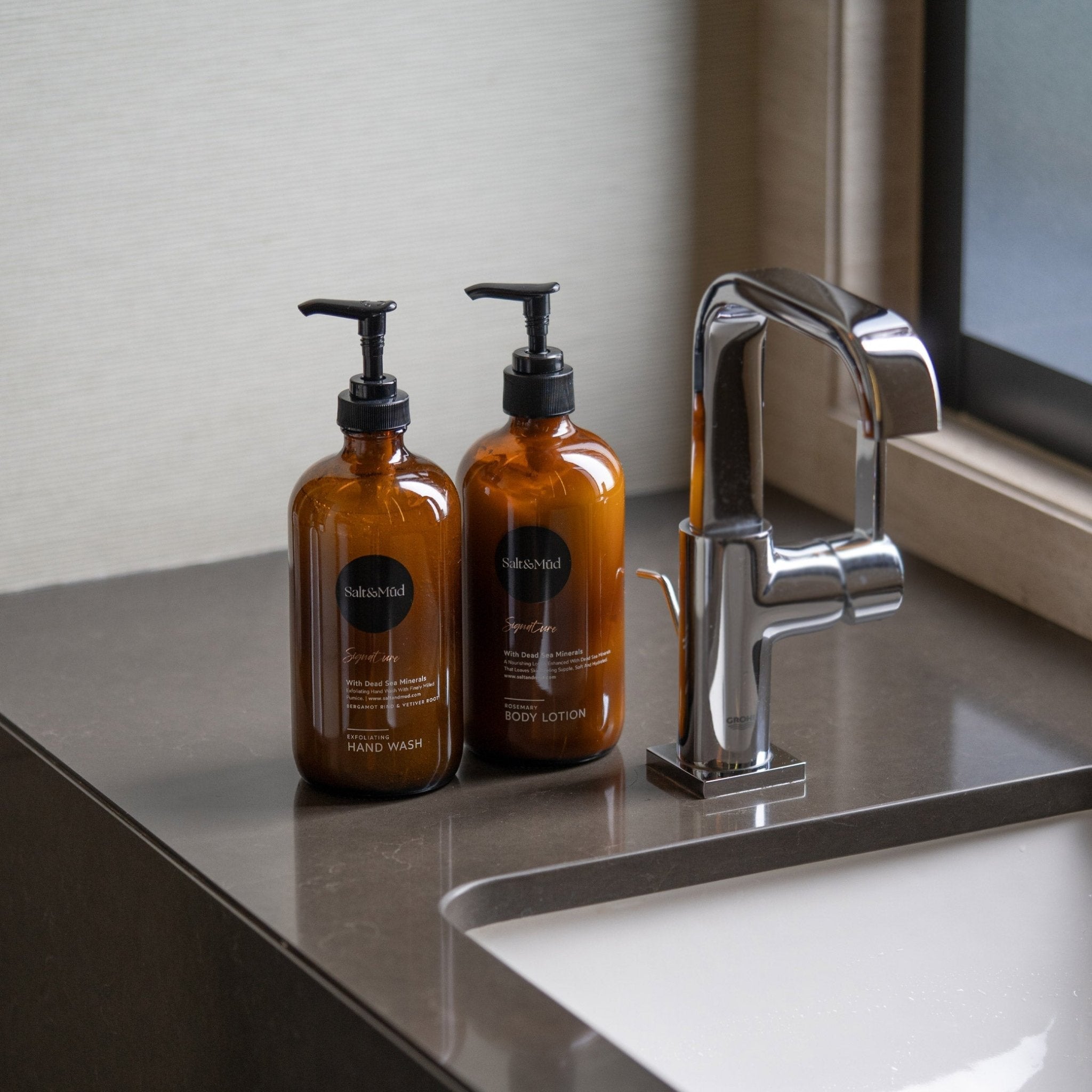 Signature Exfoliating Hand Wash With Dead Sea Minerals 500ml